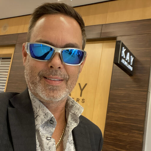 Creatable - Carl Gustafson - Kay Jewelers.