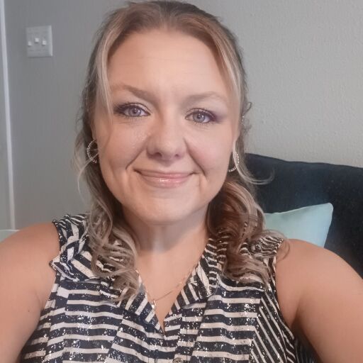 Creatable - Amy Wojcik-Burrows - Kay Jewelers.