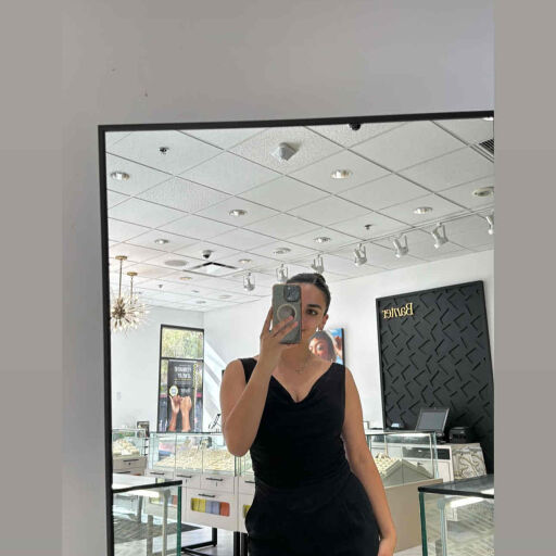 Creatable - Isabella Uribe - Banter by Piercing Pagoda.